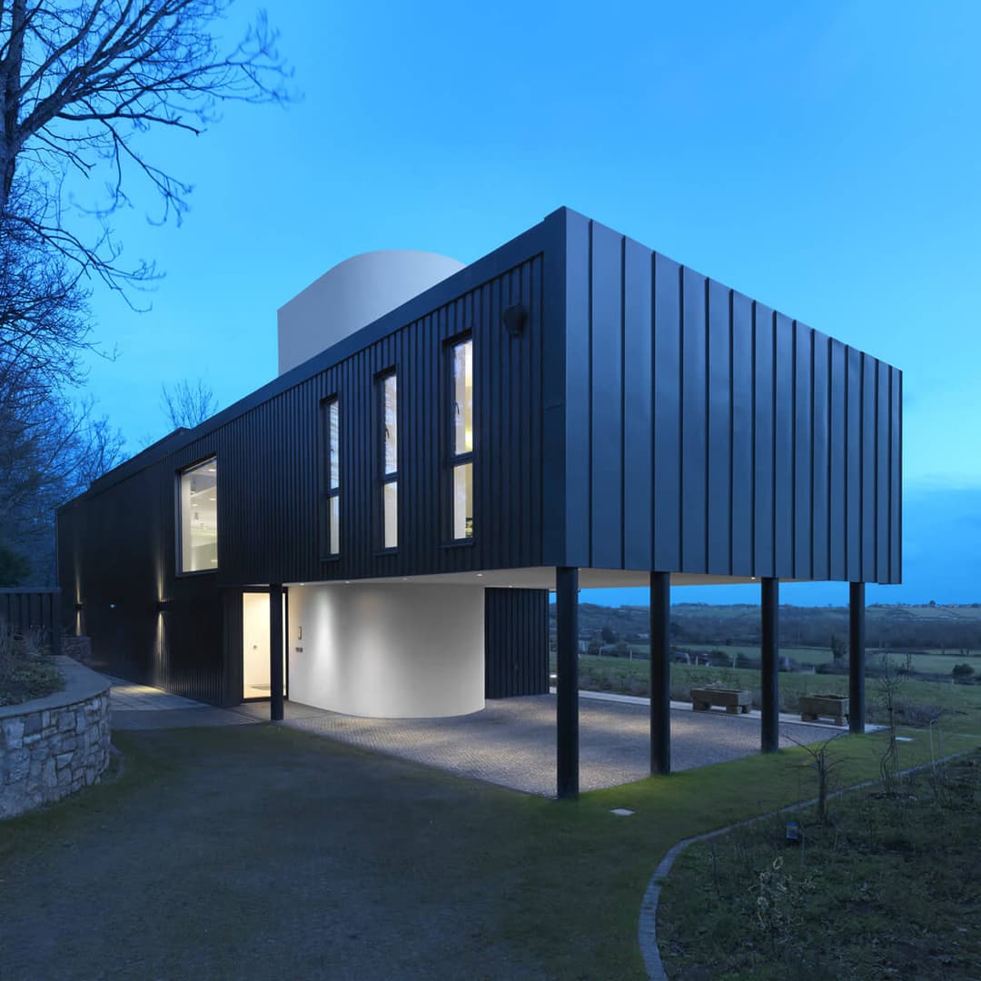 Upside Down House | Loyn + Co Architects