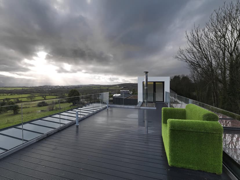 Upside Down House | Loyn + Co Architects